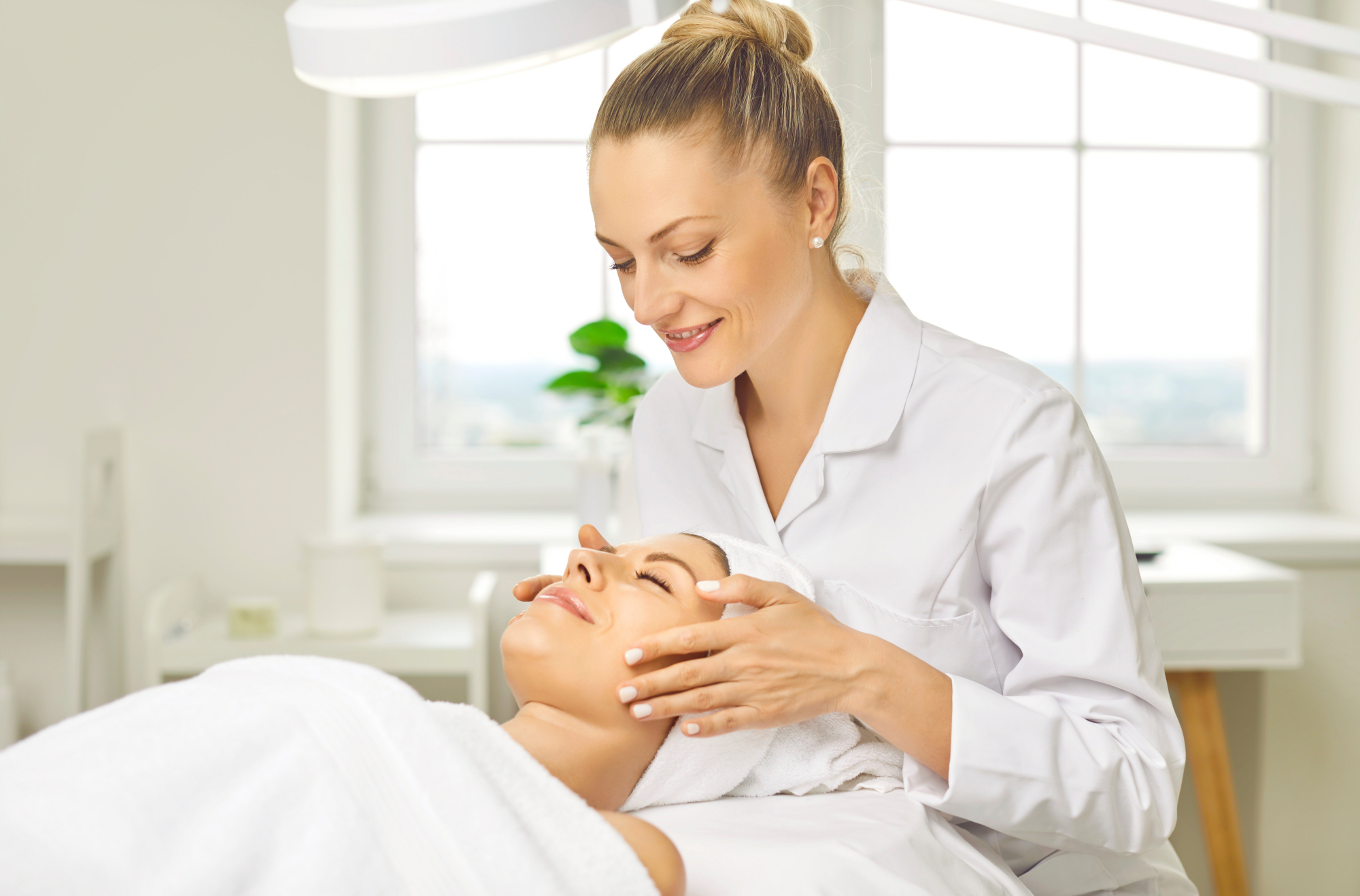 From Makeup to Manicures: Which Beauty Career Path Is Right for You ...